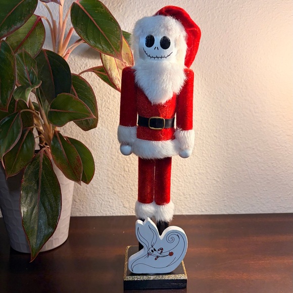 Walt Disney | Holiday | Disneys Nightmare Before Christmas Santa Jack ...